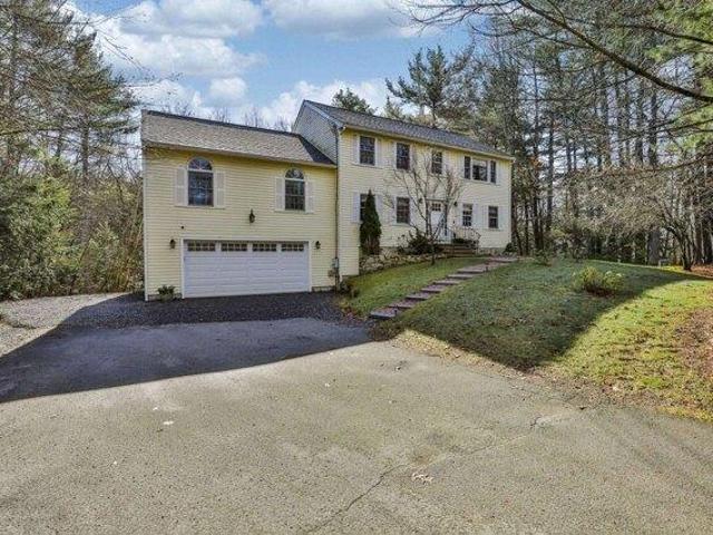 house with 4 bedroom, Brookline NH DS101705109
