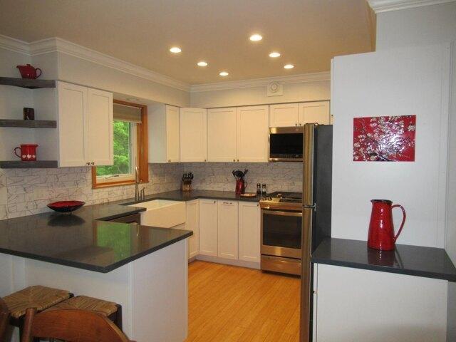 house with 4 bedroom, Brattleboro VT DLS102344408