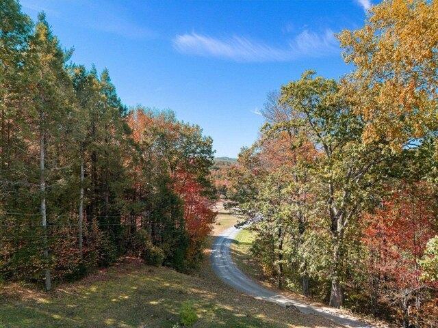 house with 4 bedroom, Brattleboro VT ES104075188