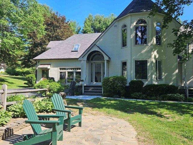 house with 4 bedroom, Brattleboro VT ES104150830