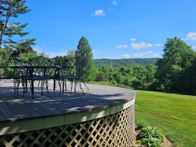 house with 4 bedroom, Brattleboro VT ES105105820