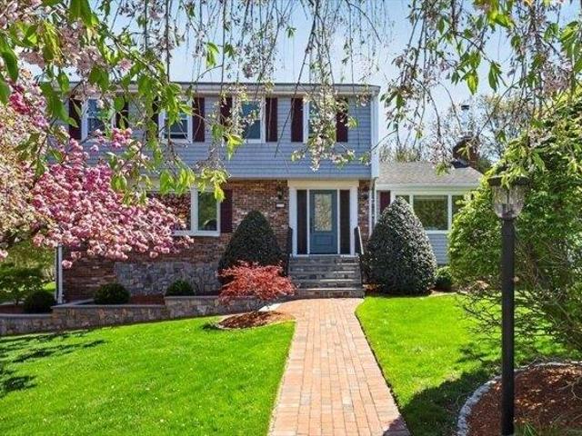 house with 4 bedroom, Braintree MA DLS102728436