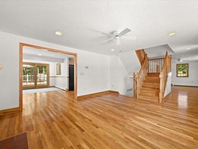 house with 4 bedroom, Braintree MA ES103667000