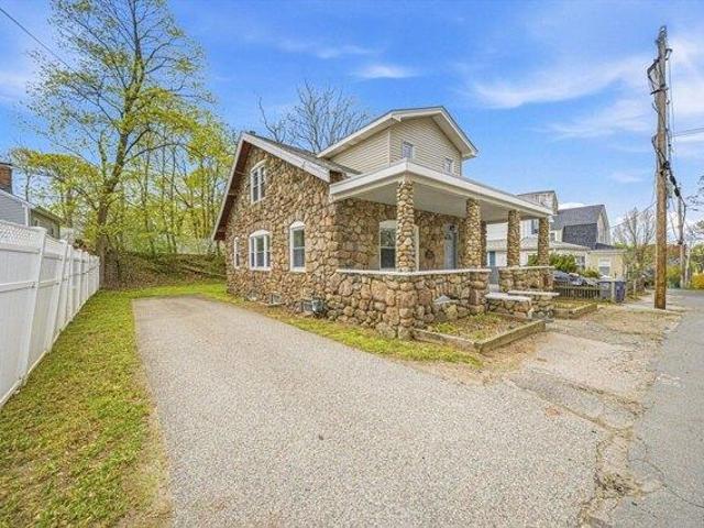 house with 4 bedroom, Braintree MA ES103017067