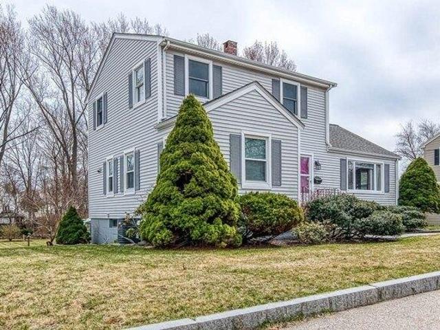 house with 4 bedroom, Braintree MA ES104299740
