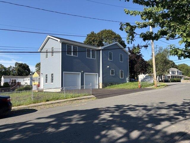 house with 4 bedroom, Braintree MA ES105081519