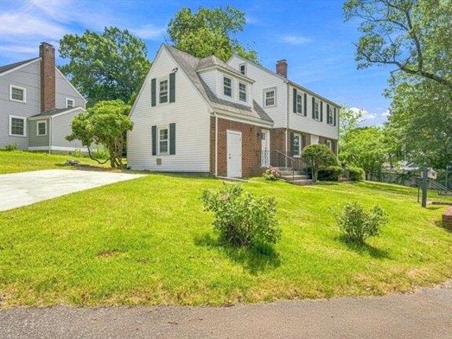 house with 4 bedroom, Braintree MA ES105083064