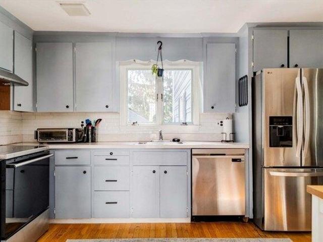 house with 4 bedroom, Braintree MA ES105206852