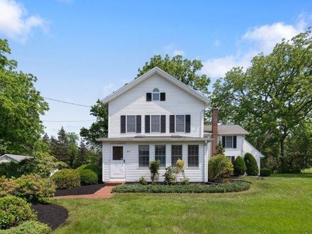house with 4 bedroom, Branford CT DS102258210