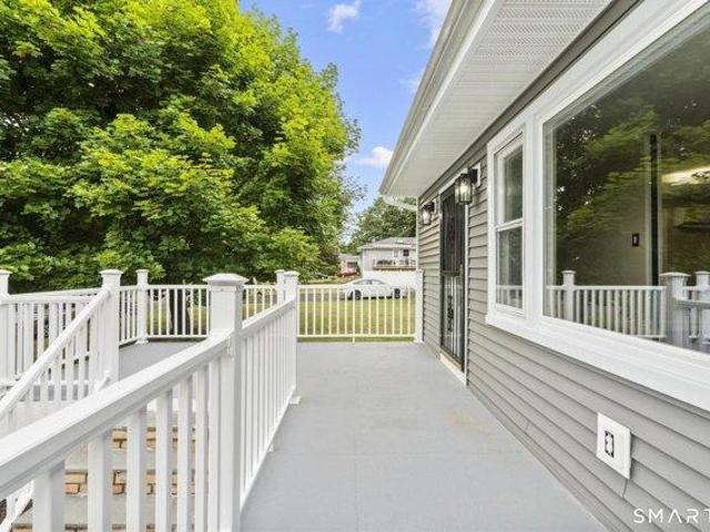house with 4 bedroom, Branford CT ES104264872