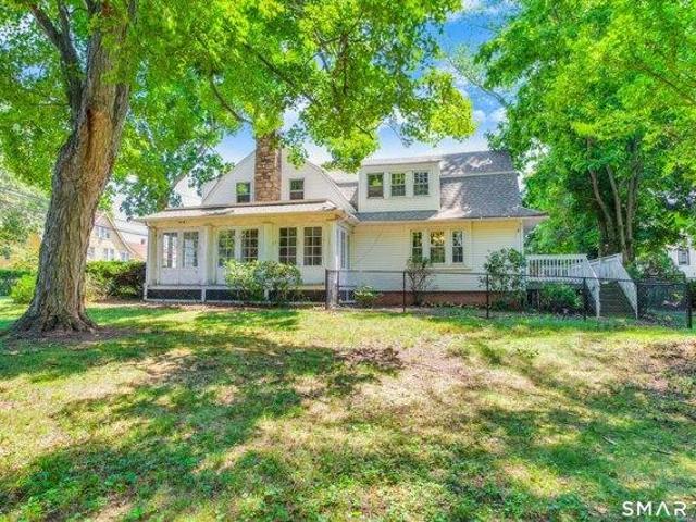 house with 4 bedroom, Branford CT ES105155801