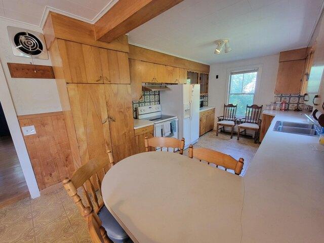 house with 4 bedroom, Brewer ME ES105115491
