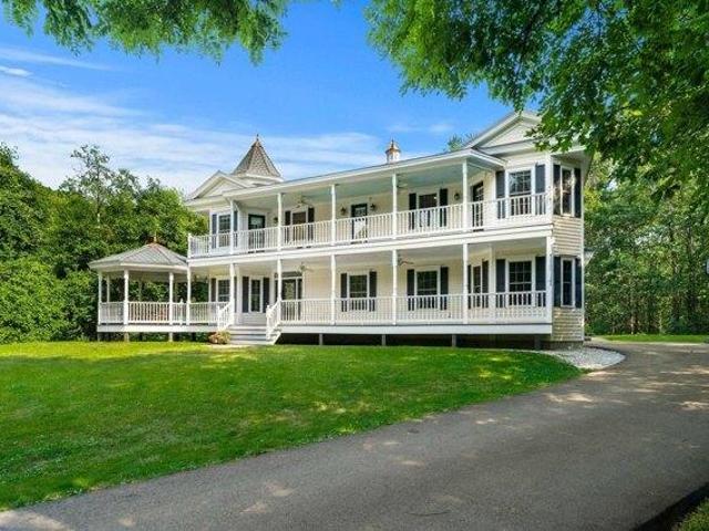 house with 4 bedroom, Brentwood NH DS104297153