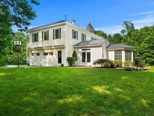 house with 4 bedroom, Brentwood NH ES104831981