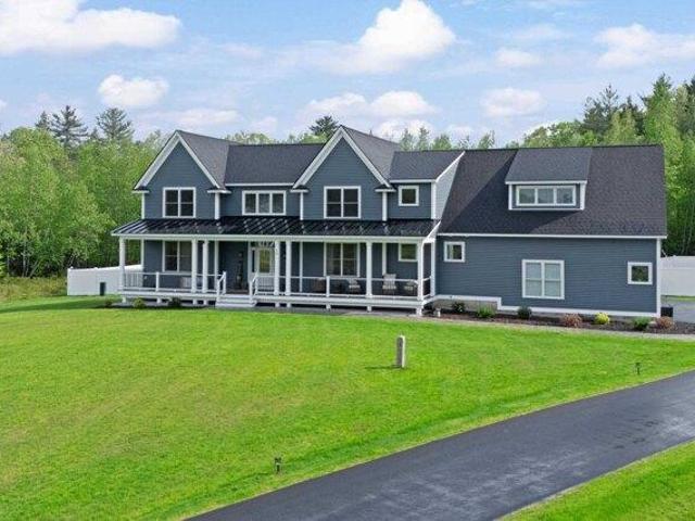house with 4 bedroom, Brentwood NH ES104831193