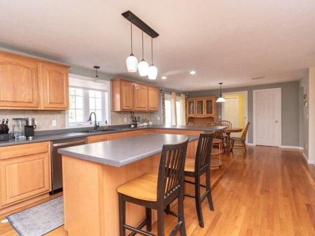 house with 4 bedroom, Bridgewater MA ES103019782