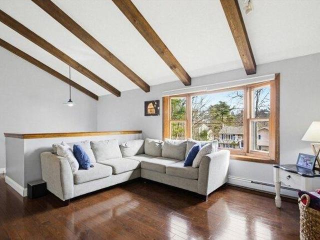 house with 4 bedroom, Bridgewater MA ES103159555