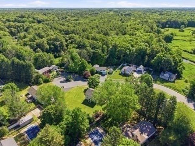 house with 4 bedroom, Bridgewater MA ES103250150