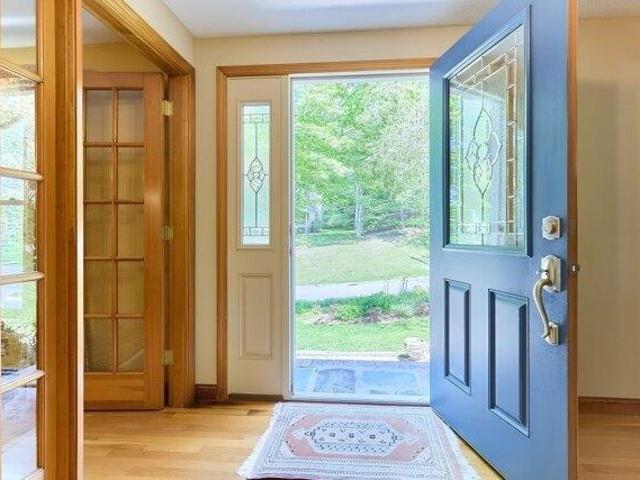 house with 4 bedroom, Bridgewater MA ES104152592