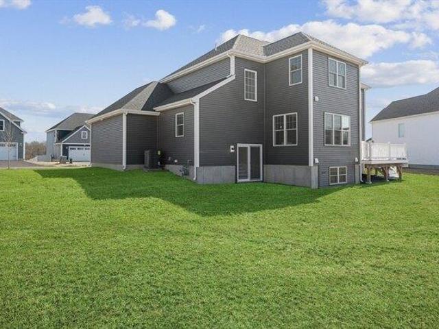 house with 4 bedroom, Bridgewater MA ES105095210