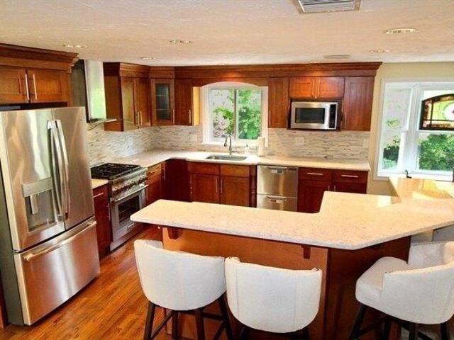 house with 4 bedroom, Bridgewater MA ES105106853