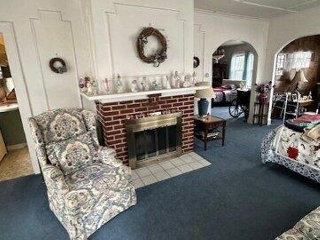 house with 4 bedroom, Bridgeport CT DLS101603520