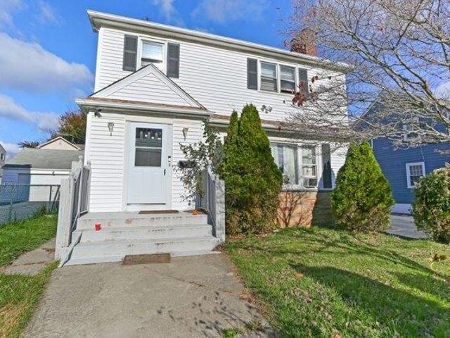 house with 4 bedroom, Bridgeport CT DLS101780649