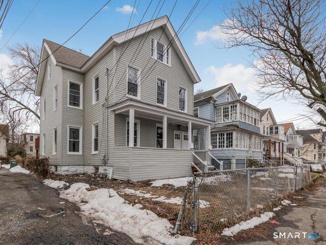 house with 4 bedroom, Bridgeport CT DLS101705671