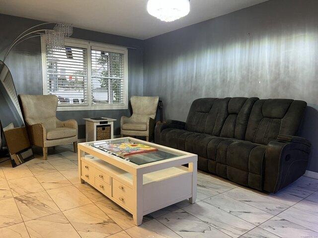 house with 4 bedroom, Bridgeport CT DLS102257091
