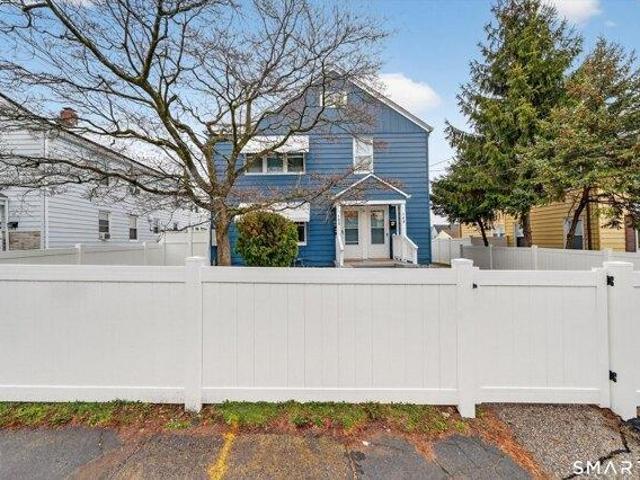 house with 4 bedroom, Bridgeport CT DLS102212833
