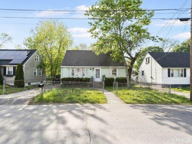 house with 4 bedroom, Bridgeport CT DLS103069373