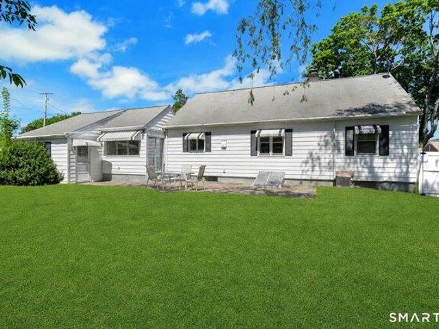 house with 4 bedroom, Bridgeport CT DS104299936