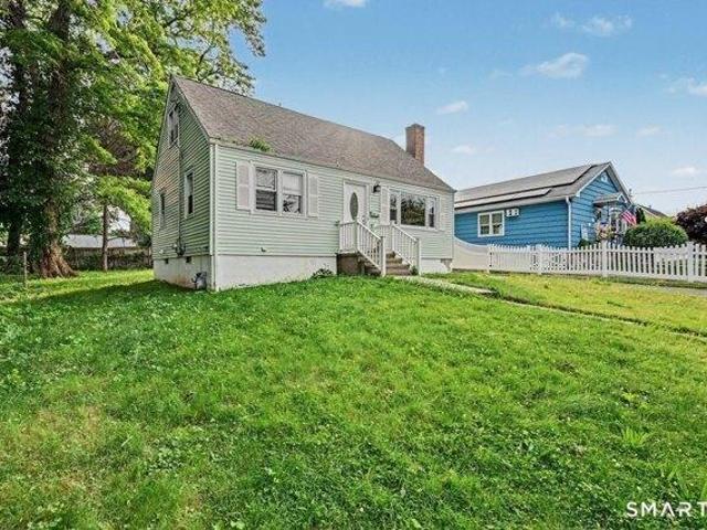 house with 4 bedroom, Bridgeport CT DS104408618