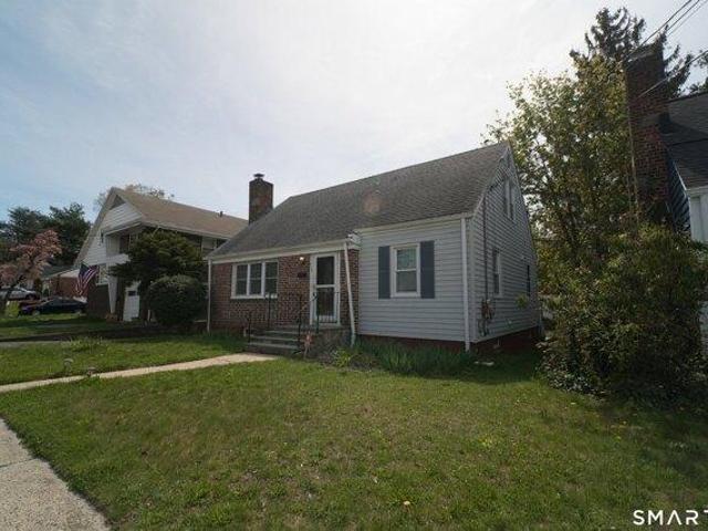 house with 4 bedroom, Bridgeport CT DS102154700