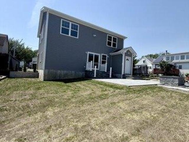 house with 4 bedroom, Bridgeport CT DS102560156