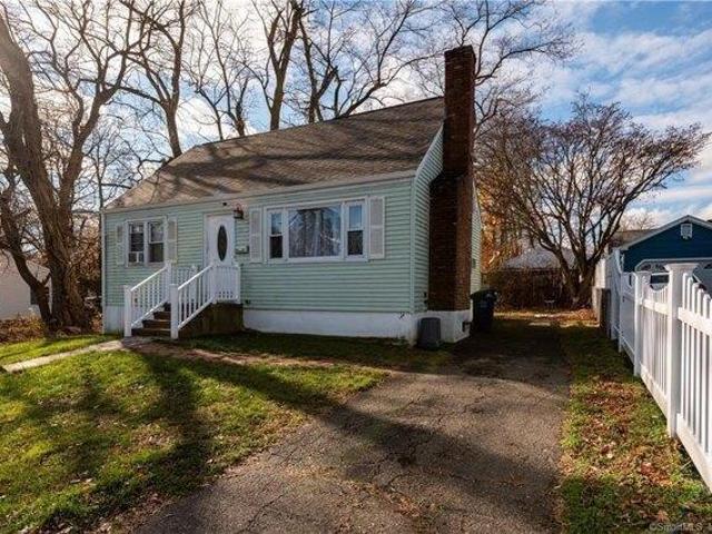 house with 4 bedroom, Bridgeport CT DS102724642