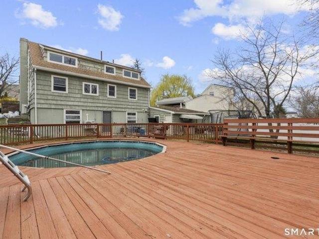 house with 4 bedroom, Bridgeport CT DS102725201