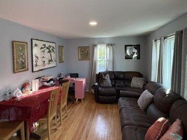 house with 4 bedroom, Bridgeport CT DS103073077