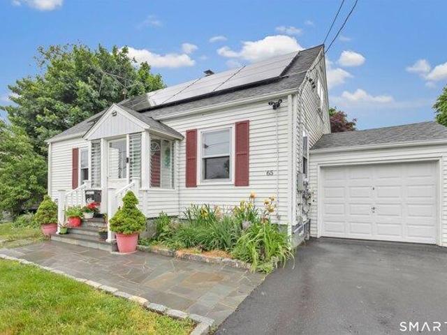 house with 4 bedroom, Bridgeport CT ES104328716
