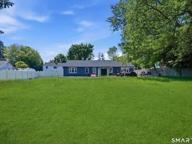 house with 4 bedroom, Bridgeport CT ES104608744