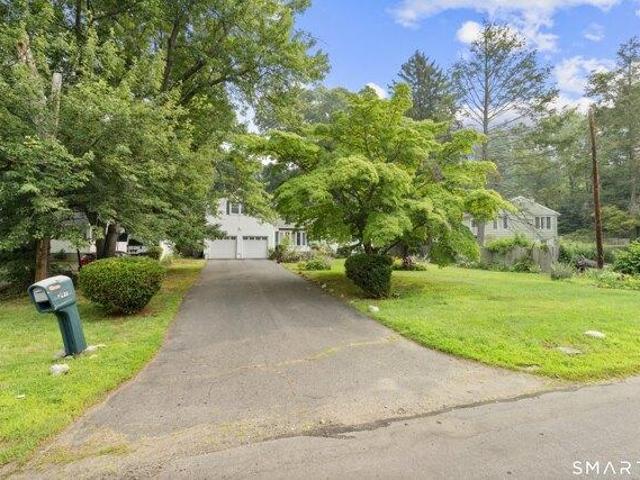 house with 4 bedroom, Bridgeport CT ES104853290