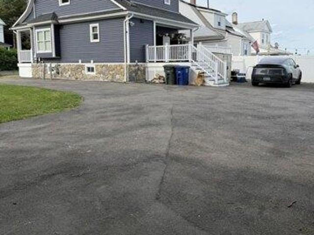 house with 4 bedroom, Bridgeport CT ES105158486