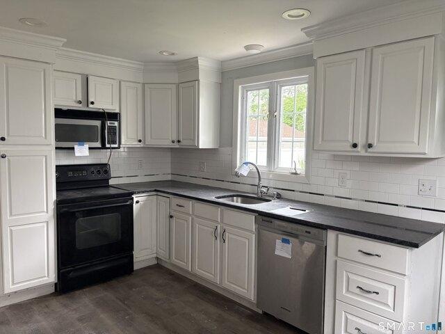 house with 4 bedroom, Bridgeport CT ES105232689