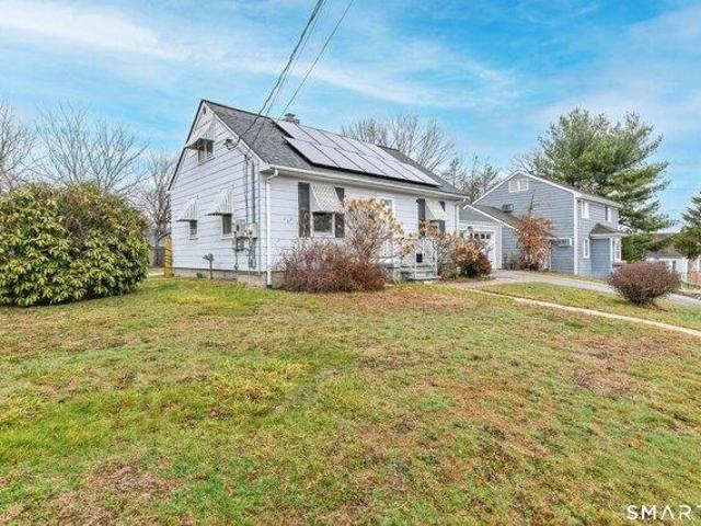 house with 4 bedroom, Bridgeport CT ES103127146