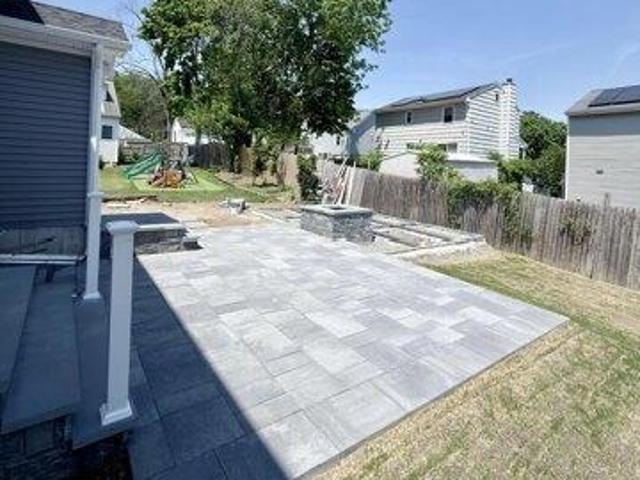 house with 4 bedroom, Bridgeport CT ES103187054