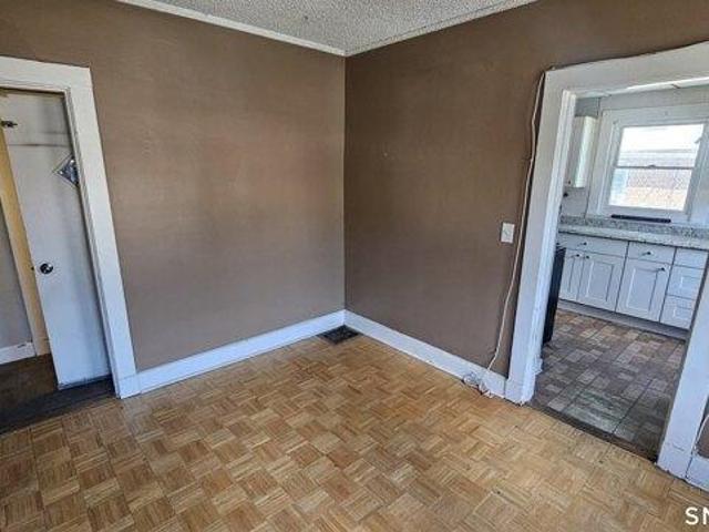 house with 4 bedroom, Bridgeport CT ES103436281