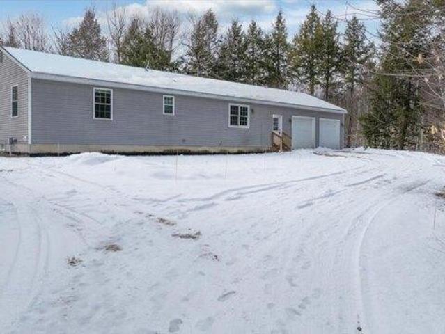 house with 4 bedroom, Bridgton ME DLS101661801
