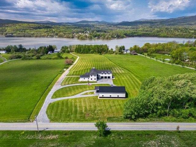 house with 4 bedroom, Bridport VT ES105124019