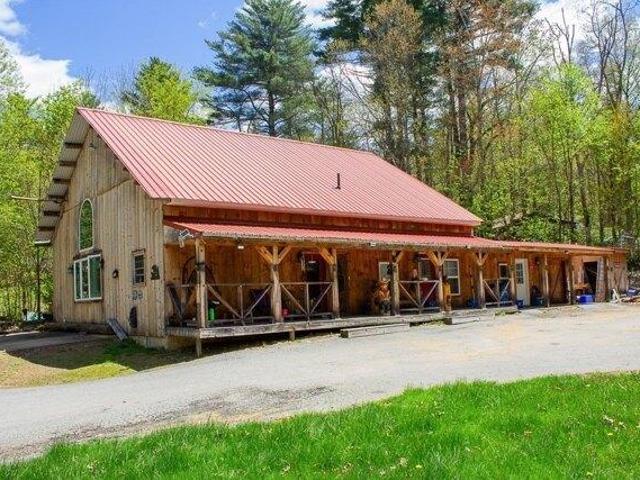 house with 4 bedroom, Brimfield MA ES104920816