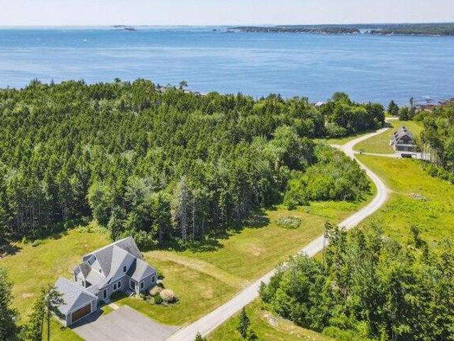 house with 4 bedroom, Bristol ME ES104850807
